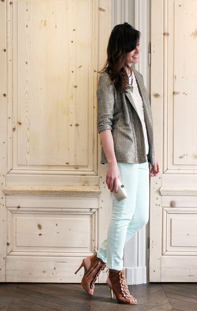 Lisa, Lyon - Inside Closet